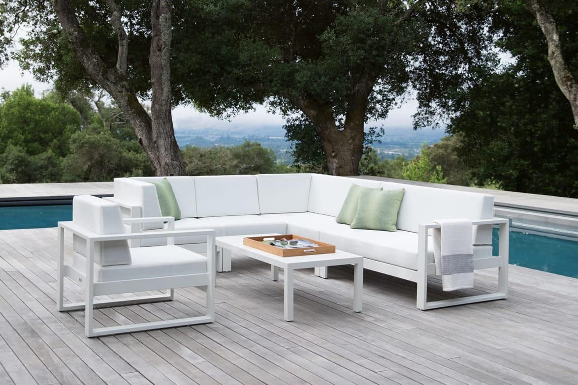 Discover the Superior Craftsmanship of JANUS et Cie - Galerie Magazine