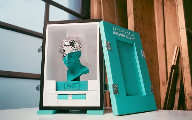 9 Lavish Gift Ideas That Will Delight Any Art Lover - Galerie Magazine
