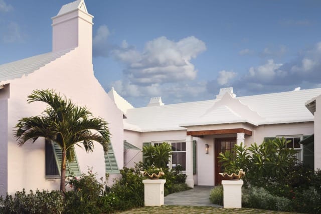 Tour a Contemporary Bermuda Retreat That Puts a Fresh Spin on the ...