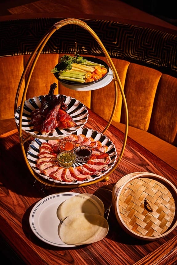 This New York City Restaurant Transcends Its Mall Setting - Galerie ...