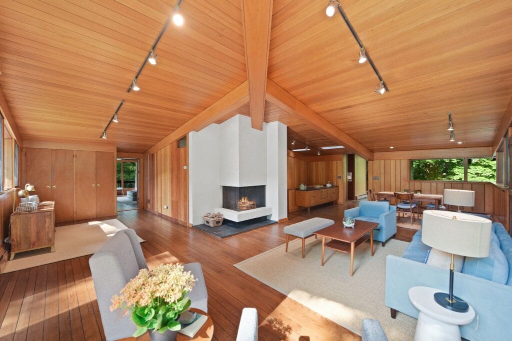 Moby to Sell Mid-Century Home for $1.3 Million and Donate Proceeds to ...
