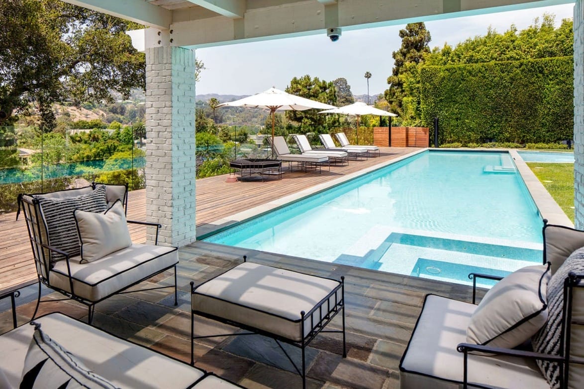LeBron James Lists Extravagant Los Angeles Home for $20.5 Million ...