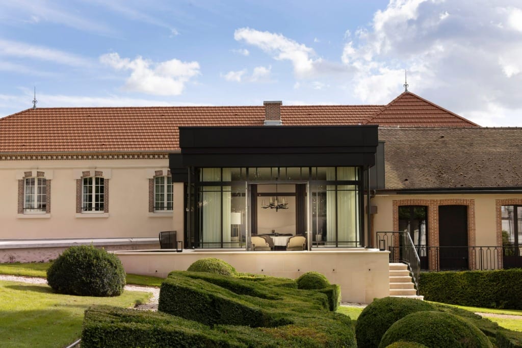 Elliott Barnes Crafts a Remarkable Space for Maison Billecart-Salmon ...