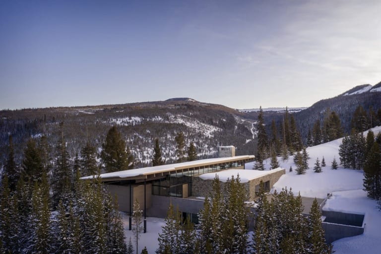 Go Inside a Spectacular Mountaintop Home Within Montana’s Exclusive ...