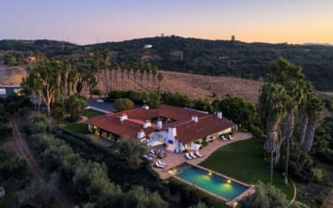 Sandra Bullock’s Stunning San Diego Ranch Hits the Market for $6 ...