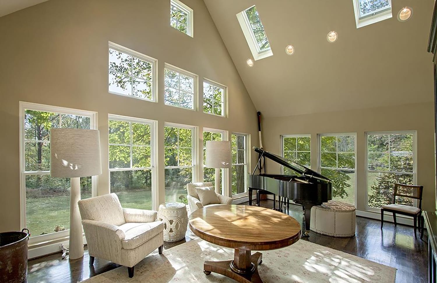 Nicole Kidman and Keith Urban Sell Country-Chic Tennessee Estate for $2 ...