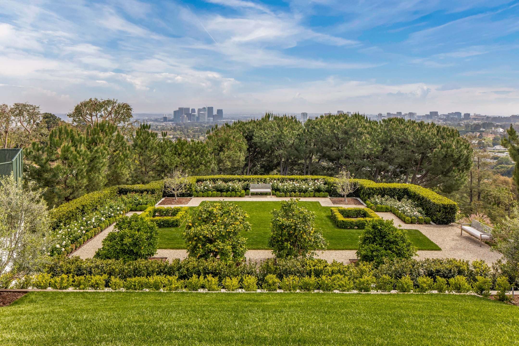 Cary Grant’s Former Beverly Hills Estate Is on the Market for $77.5 ...