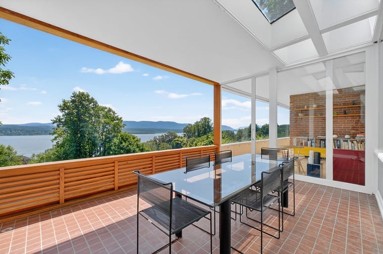 Philip Johnson’s Wolfhouse, Built the Same Year as the Glass House, Is ...