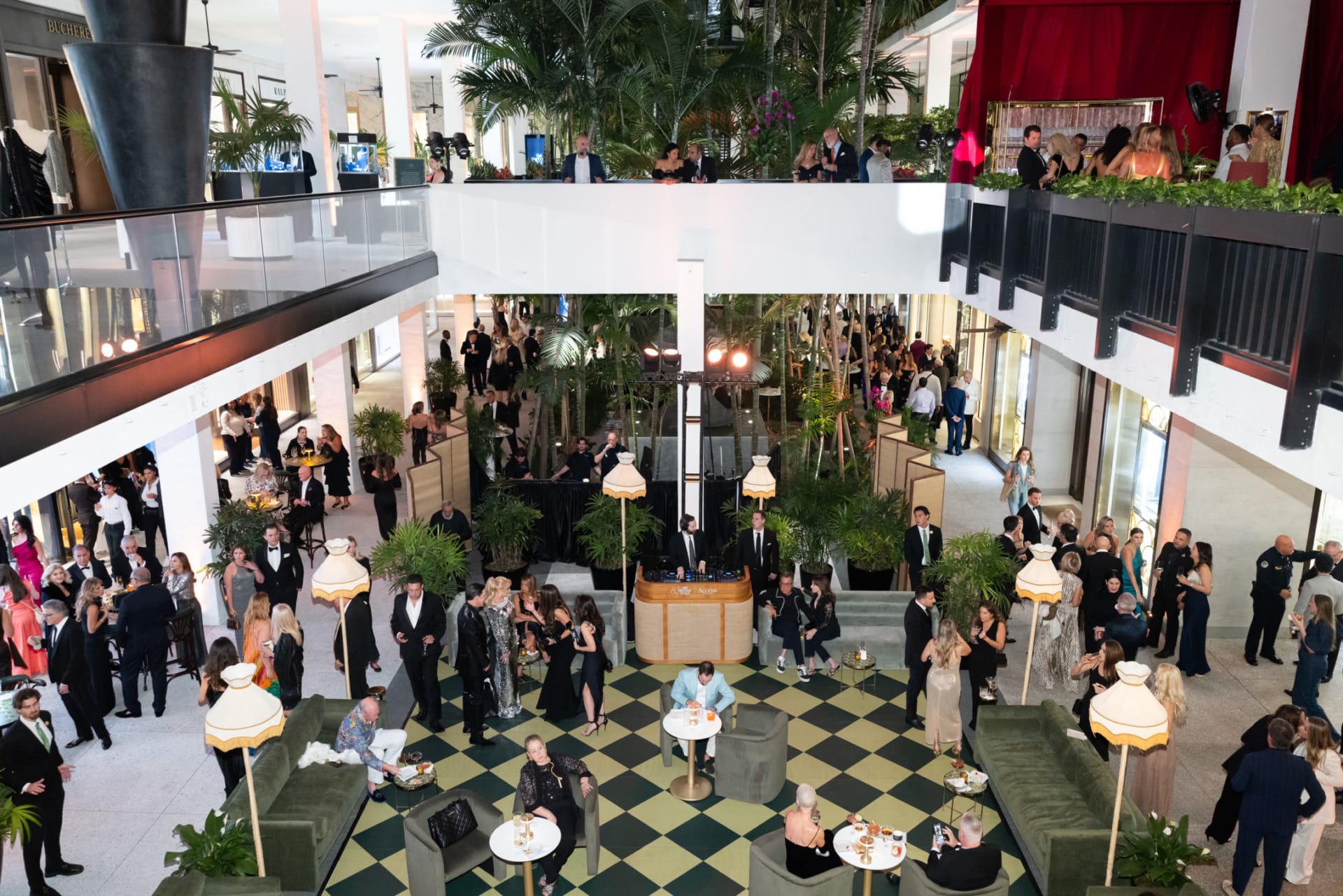 Bal Harbour Shops Celebrates 60 Glamorous Years in Miami - Galerie Magazine